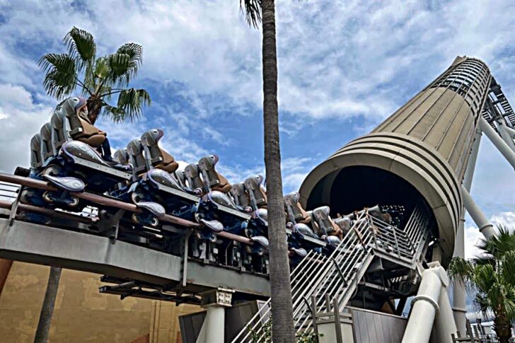 こんなに違う！TDRマニアがディズニーとUSJを徹底比較してみた《ハード編》 | TDRハック